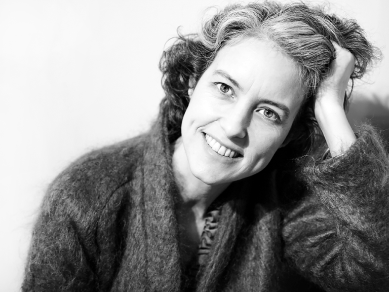 About Marie Sand - Equine art & landscape